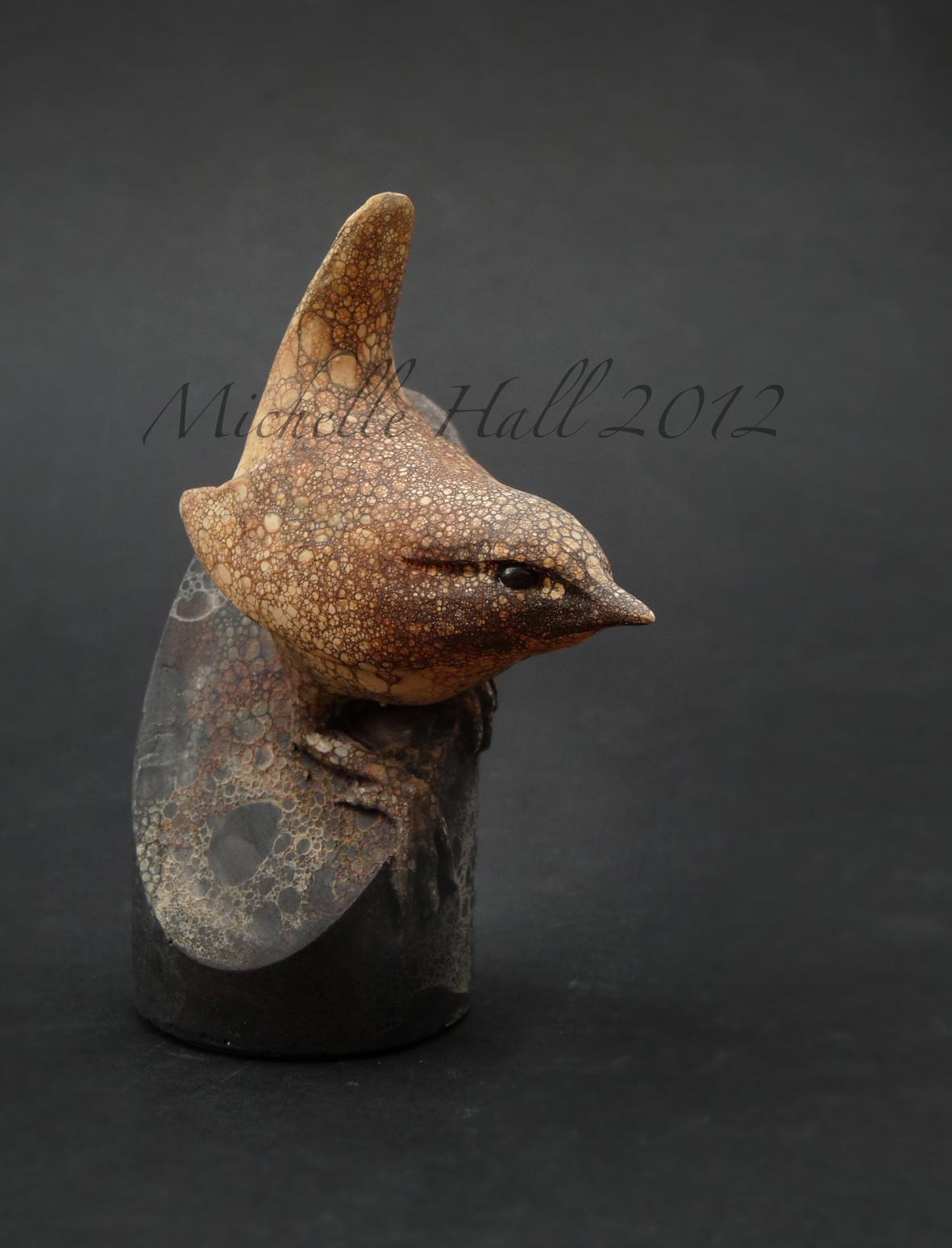 Wren on Plinth - White Sails Gallery